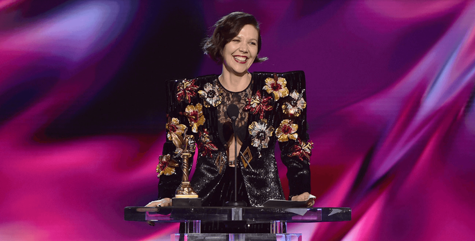 “A Filha Perdida” ganha melhor filme, direção e roteiro no Spirit Awards